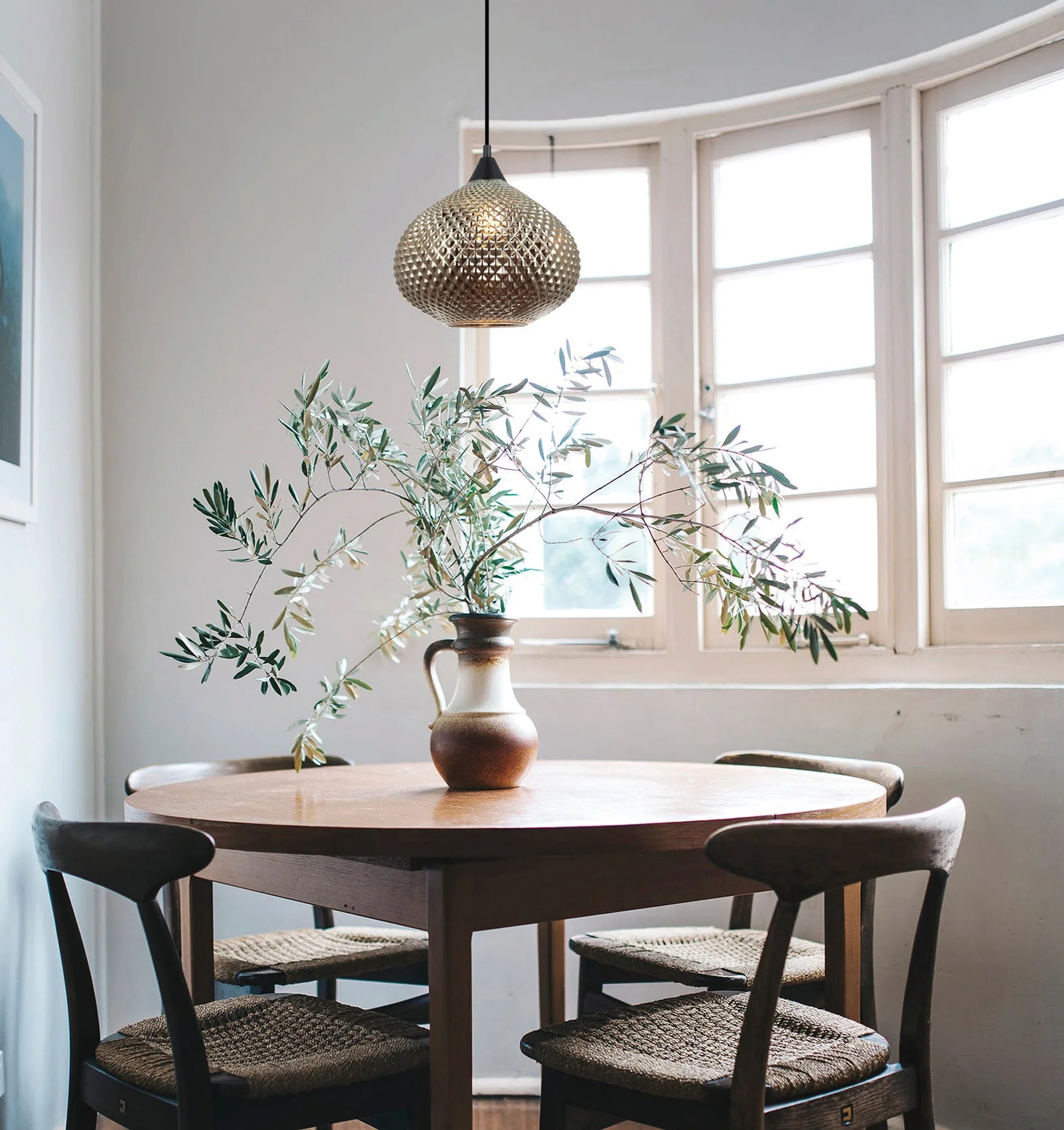 ROCHE: Interior Wine Glass Shape Matte Gold / Chrome Glass Pendant Lights